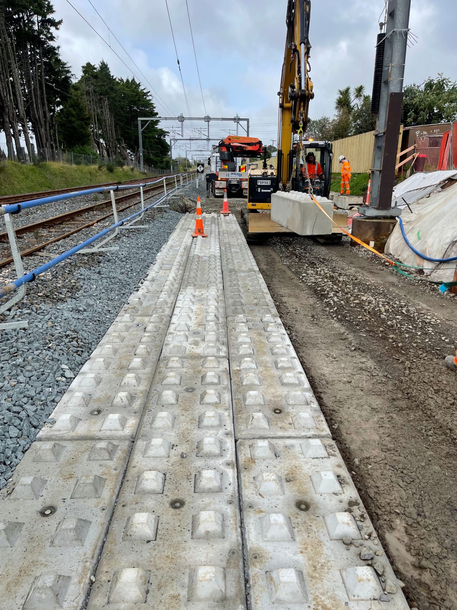 Interlocking Blocks – Bowers & Son Ltd