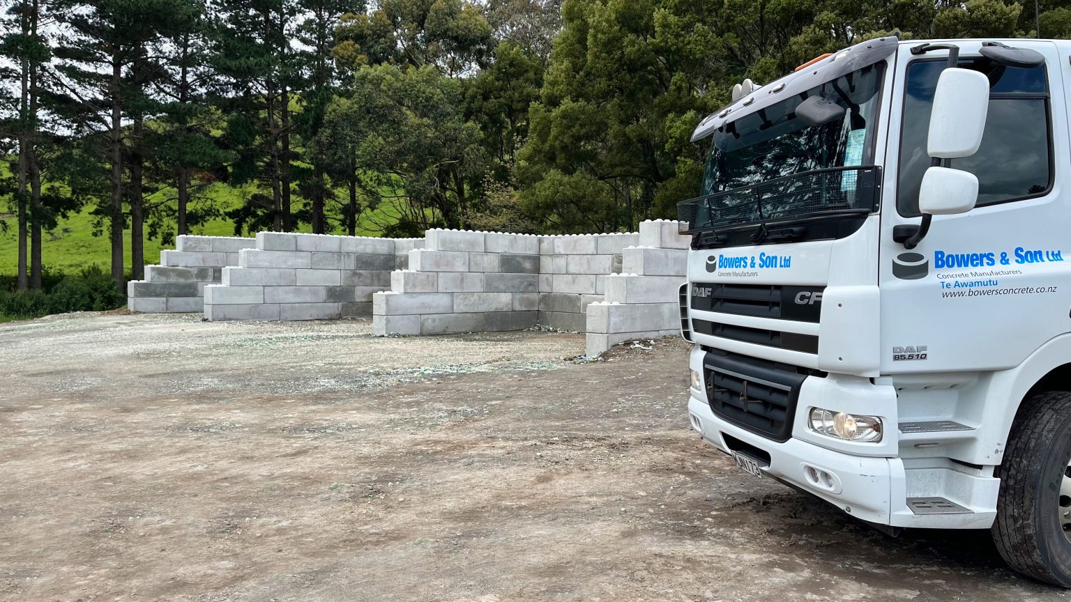 Interlocking Blocks – Bowers & Son Ltd